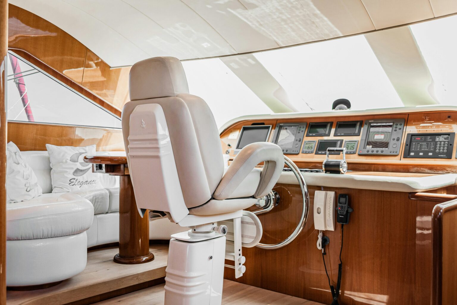The Future of Autonomous Technology in Sailing: Benefits